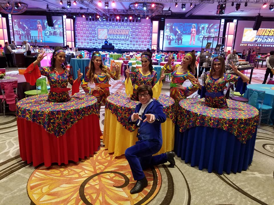 Hire Interactive Strolling Tables| Altus Entertainment